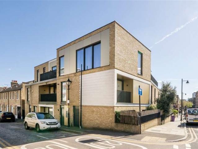 2 Bedroom Flat