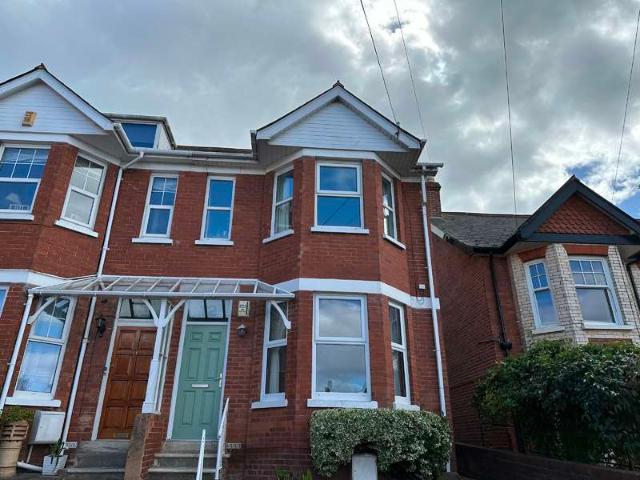 2 Bedroom Flat
