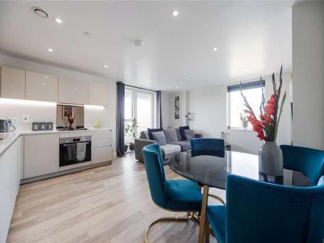 2 Bedroom Flat