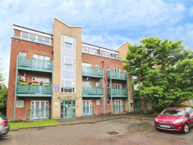 2 Bedroom Flat