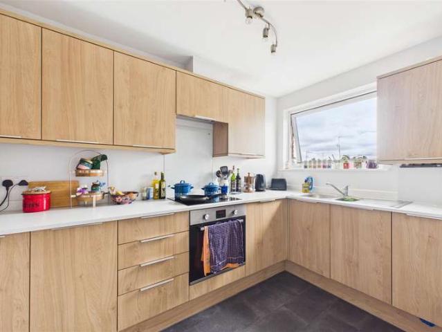 2 Bedroom Flat