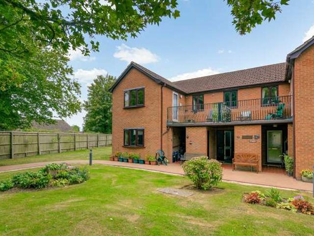 2 Bedroom Flat