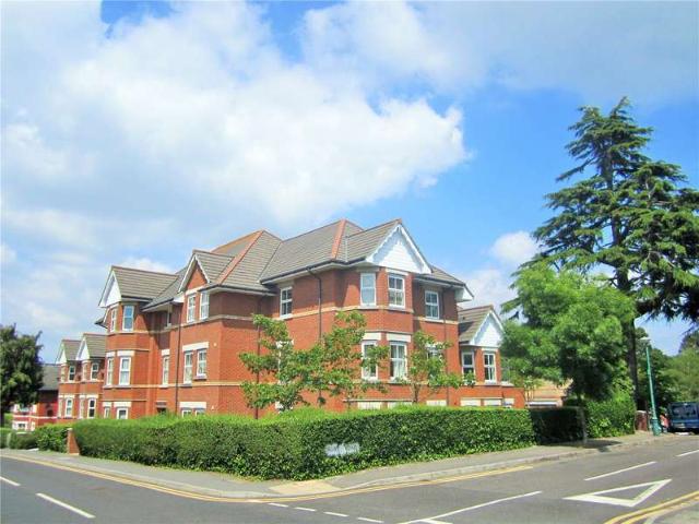 2 Bedroom Flat