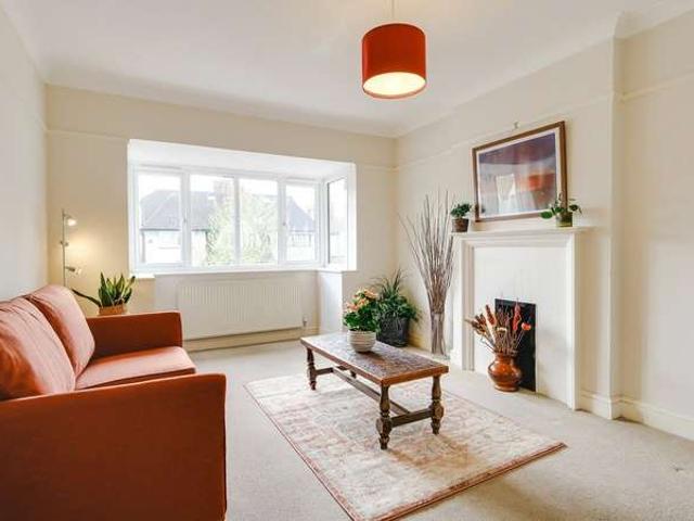 2 Bedroom Flat