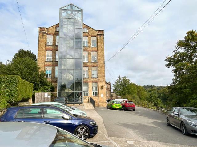 2 Bedroom Flat