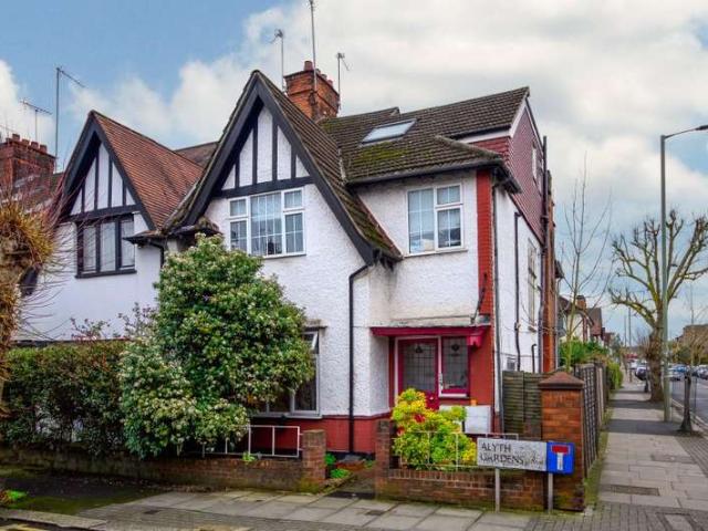 2 Bedroom Flat