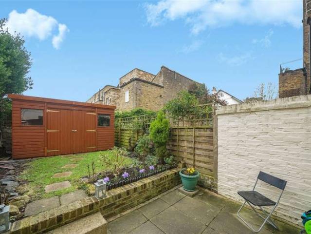 2 Bedroom Flat