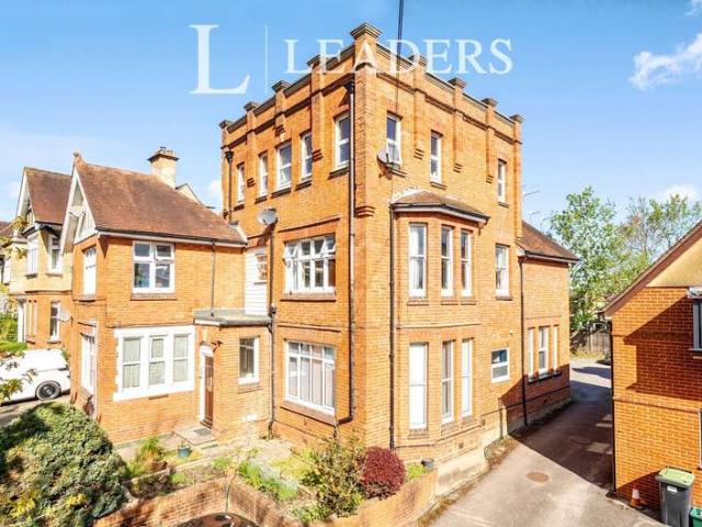 2 Bedroom Flat