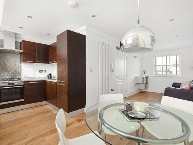 2 Bedroom Flat