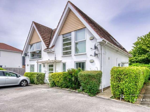 2 Bedroom Flat