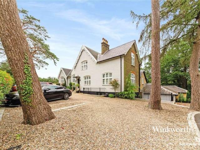 2 Bedroom Flat