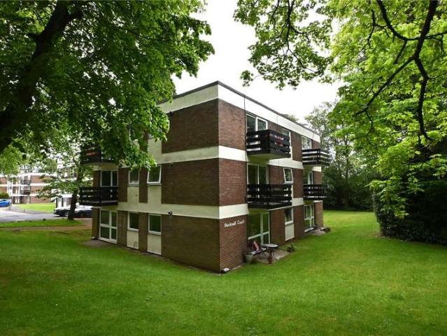 2 Bedroom Flat