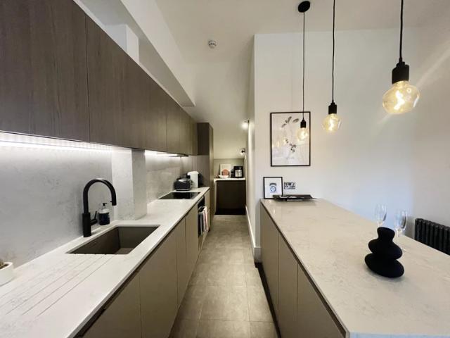 2 Bedroom Flat