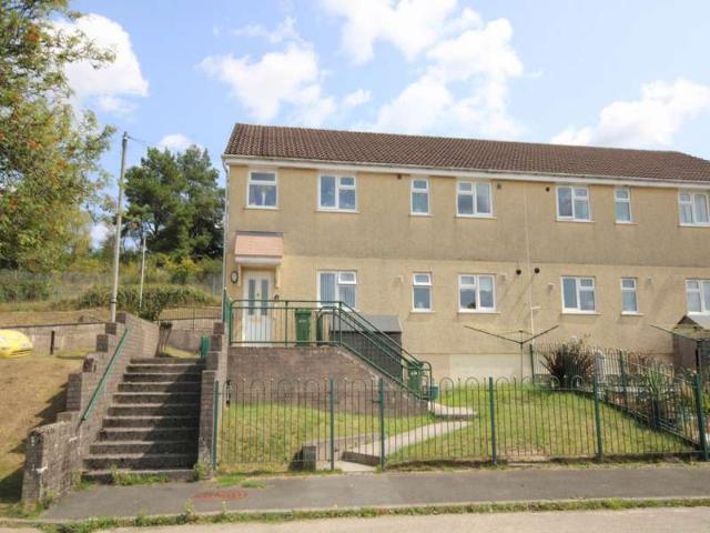 2 Bedroom Flat