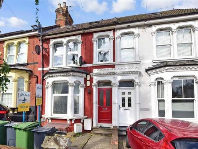 2 Bedroom Flat