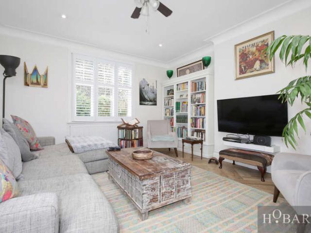 2 Bedroom Flat