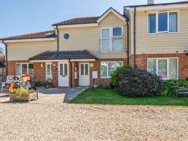 2 Bedroom Flat