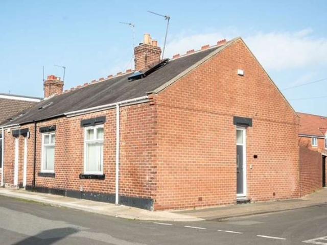 2 Bedroom Flat
