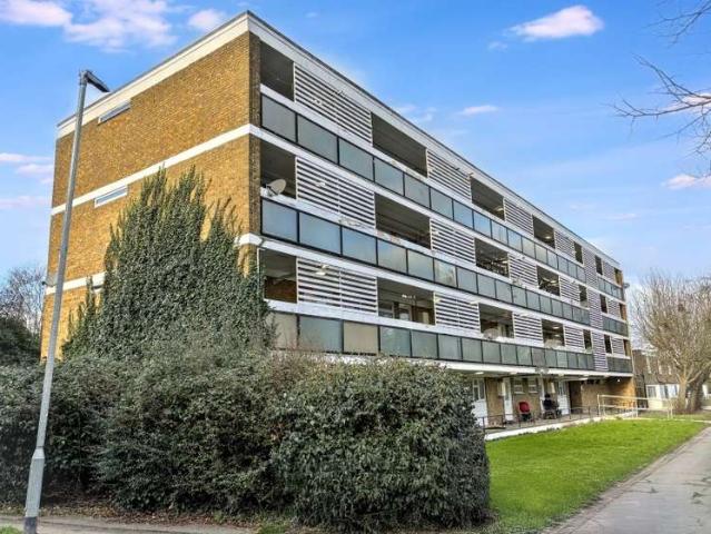 2 Bedroom Flat
