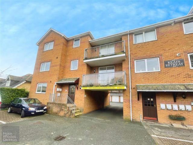 2 Bedroom Flat