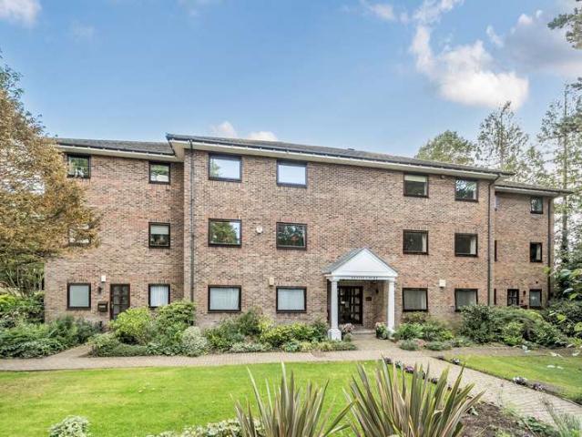 2 Bedroom Flat