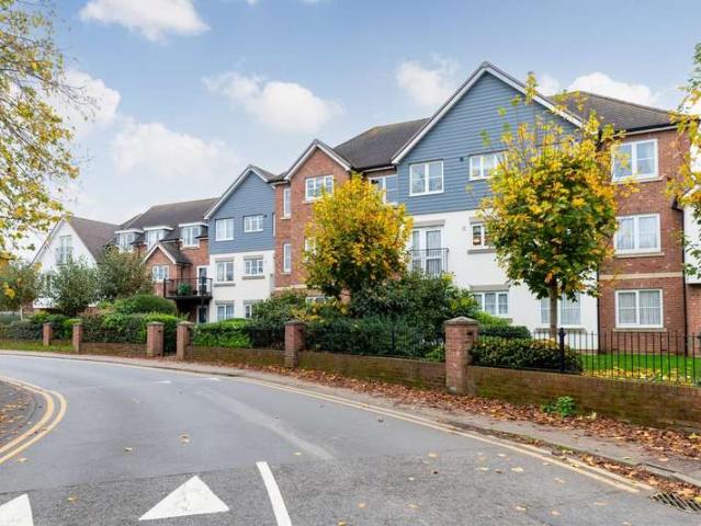 2 Bedroom Flat
