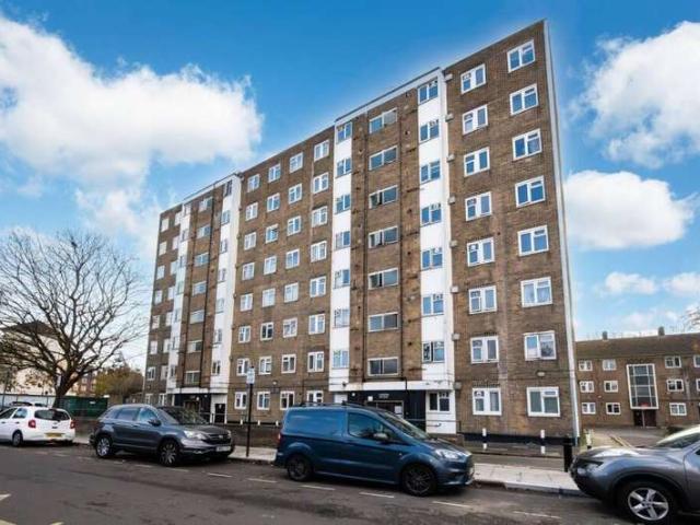 2 Bedroom Flat