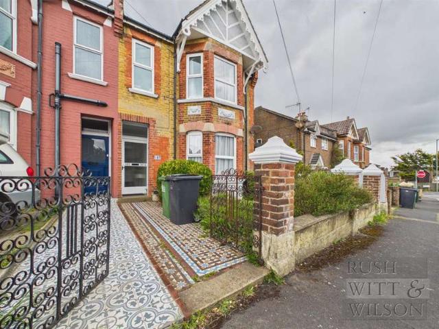 2 Bedroom Flat