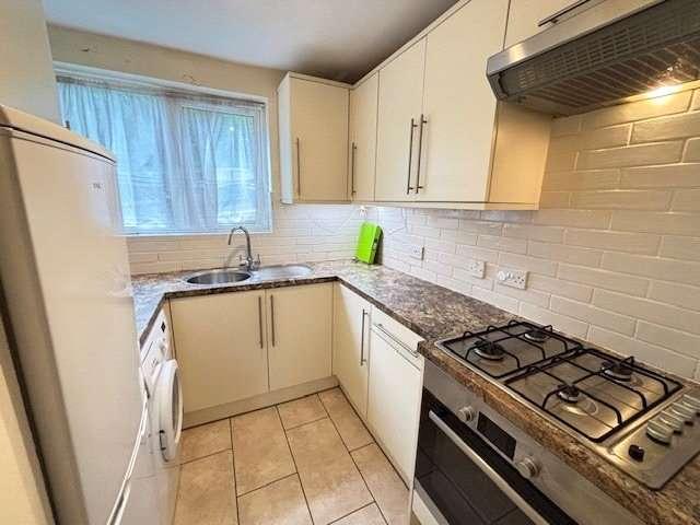 2 Bedroom Flat