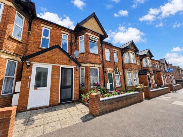 2 Bedroom Flat