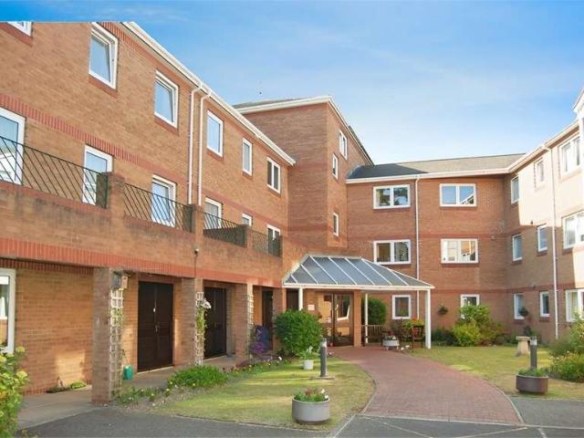 2 Bedroom Flat