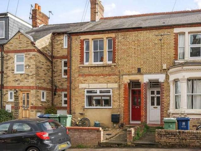 2 Bedroom Flat
