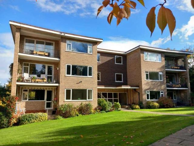 2 Bedroom Flat