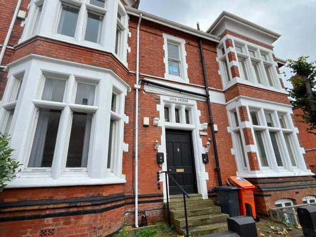 2 Bedroom Flat