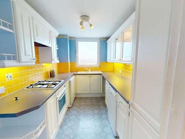 2 Bedroom Flat