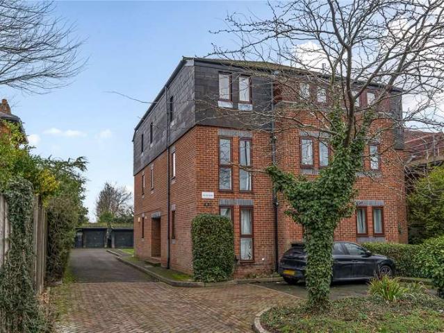 2 Bedroom Flat