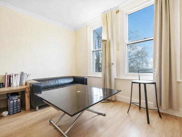 2 Bedroom Flat