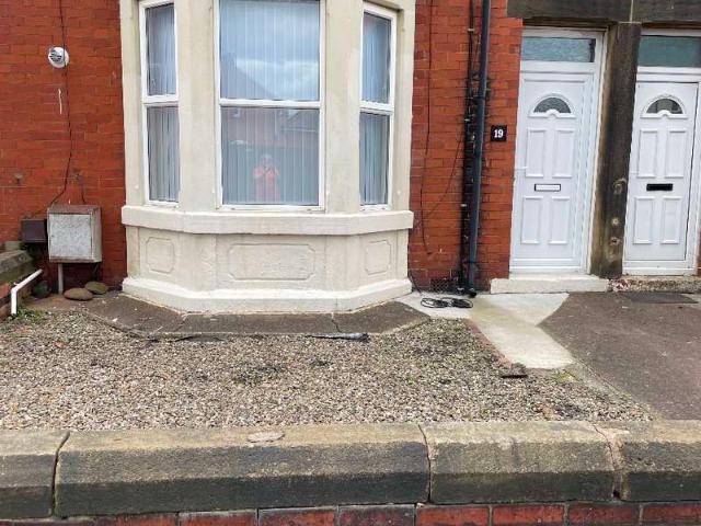 2 Bedroom Flat