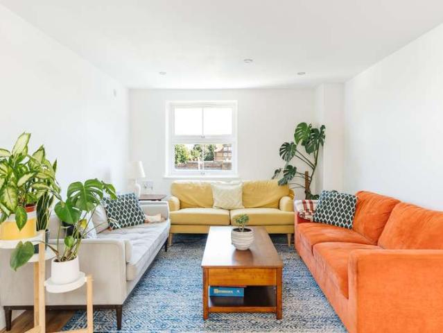2 Bedroom Flat