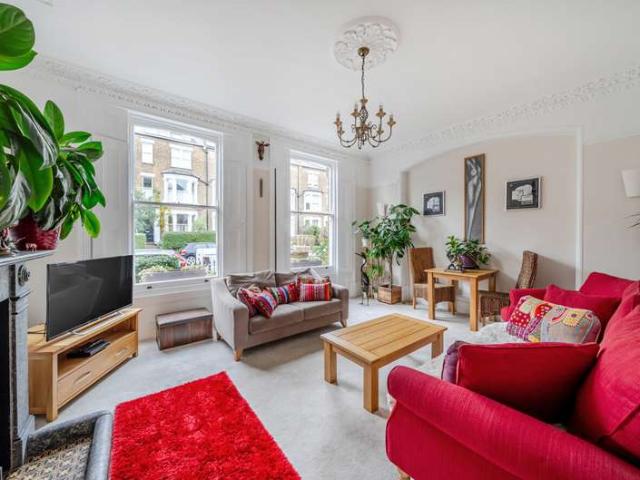 2 Bedroom Flat