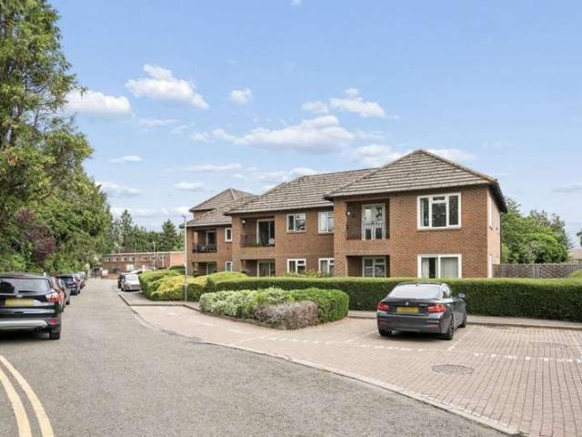 2 Bedroom Flat