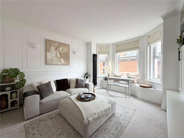 2 Bedroom Flat