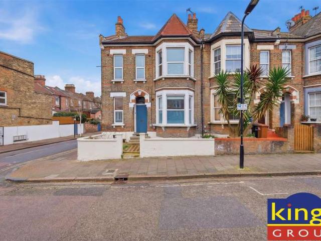 2 Bedroom Flat