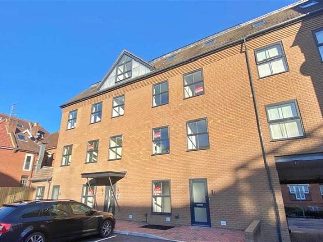 2 Bedroom Flat