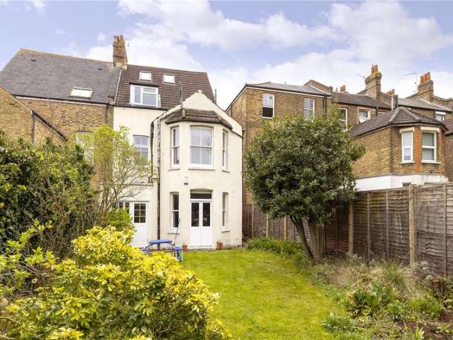 2 Bedroom Flat