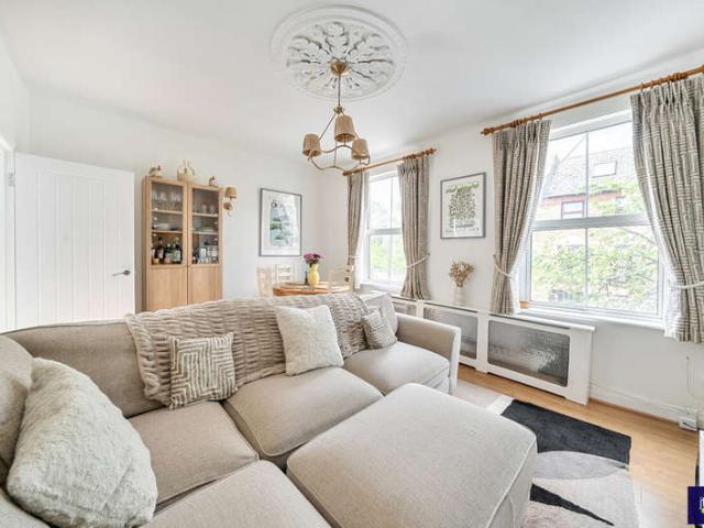 2 Bedroom Flat