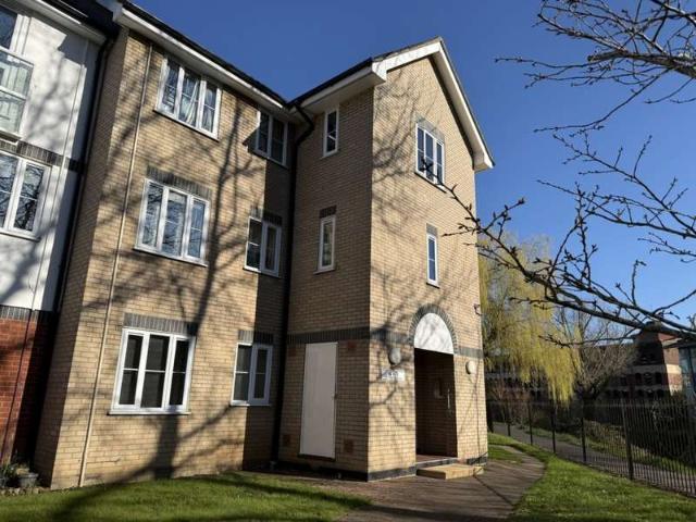 2 Bedroom Flat