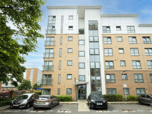 2 Bedroom Flat
