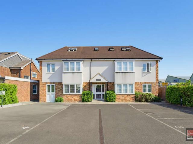 2 Bedroom Flat