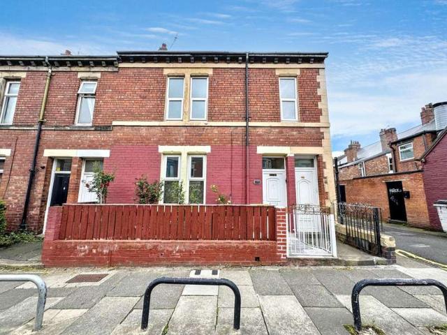 2 Bedroom Flat